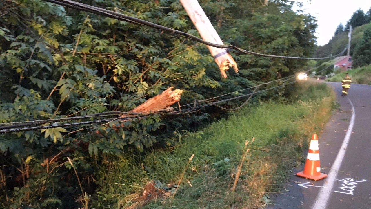 Suspect flees crash scene, escapes after high-speed chase | kgw.com Suspect flees crash scene, escapes after high-speed chase | kgw.com
