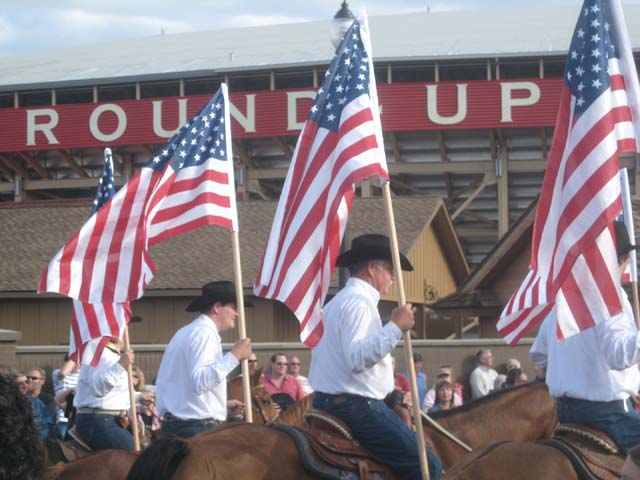 Photos: Pendleton Round-Up Parade | kgw.com