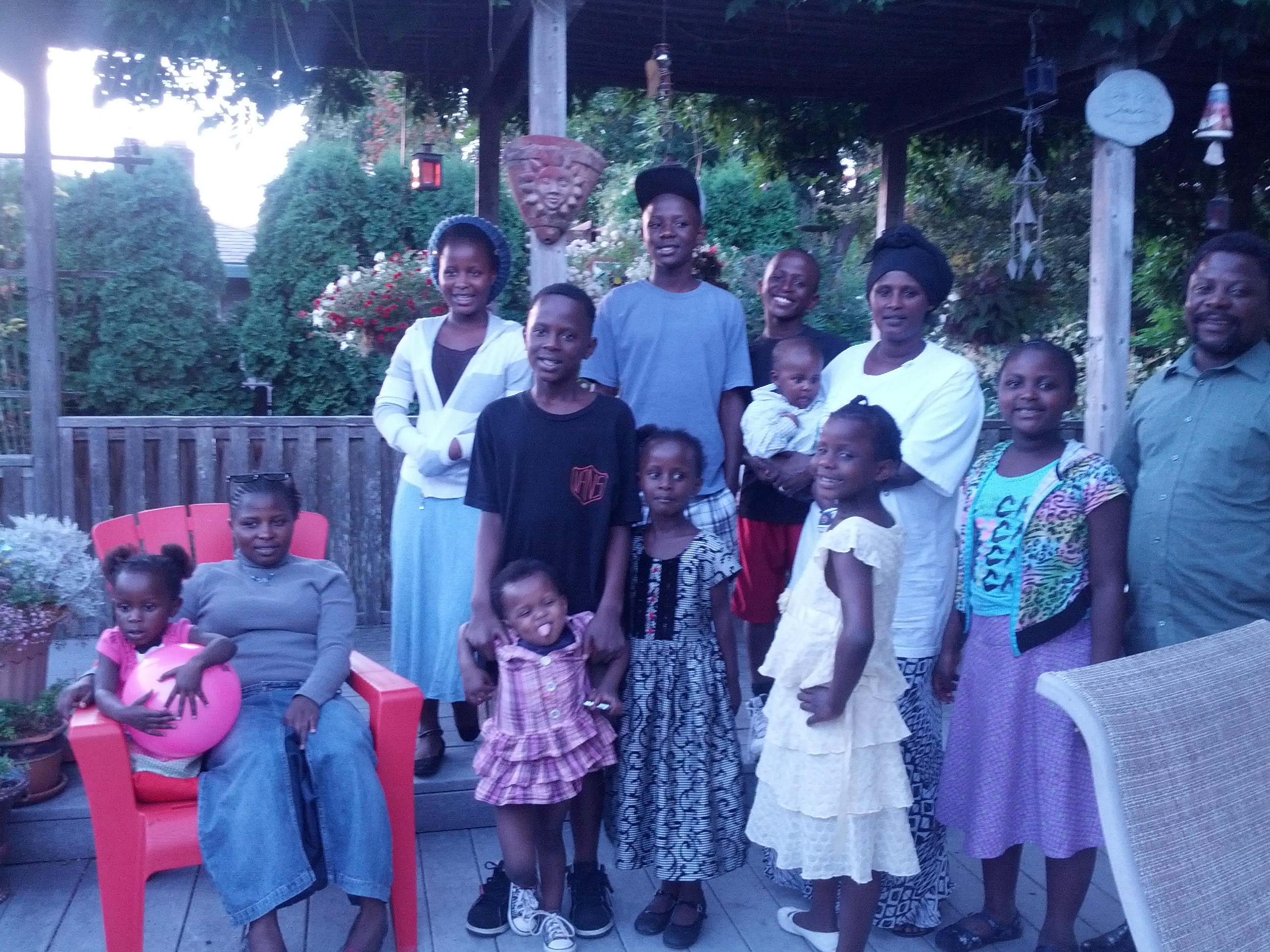 Refugee family of 13 gets home in small Ore. town | kgw.com