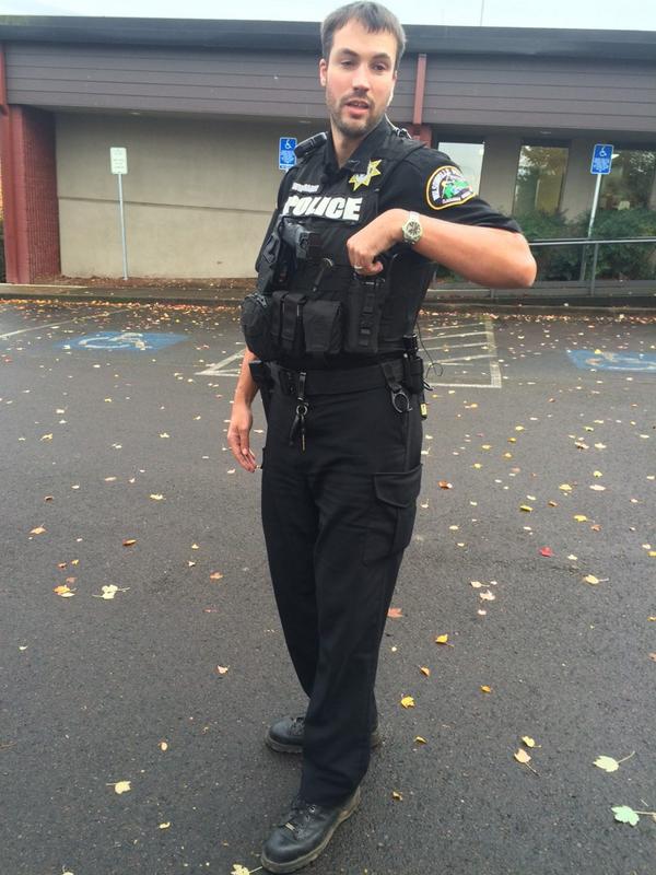 Deputy who cuffed murder suspect Kalac describes arrest | kgw.com