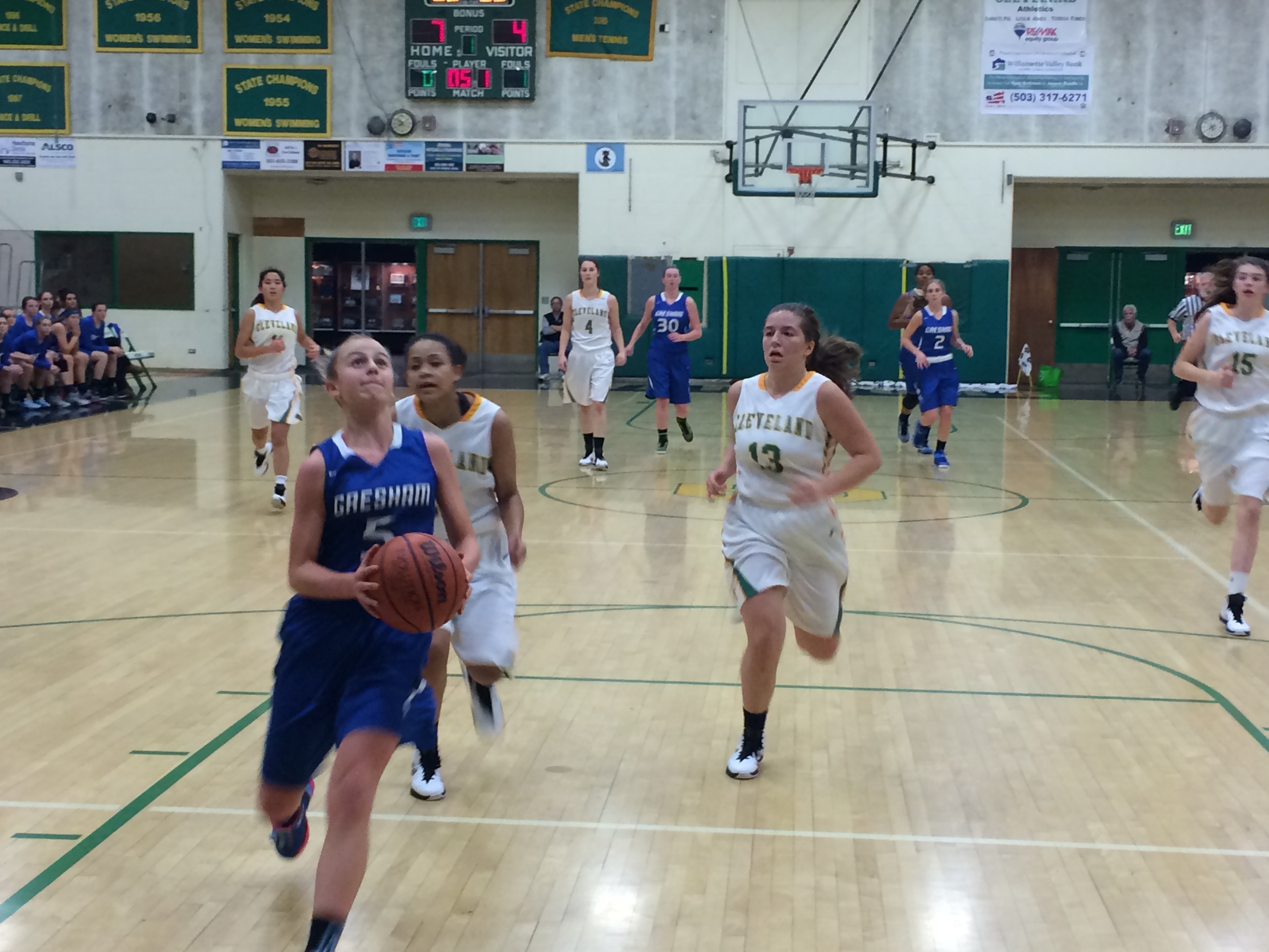 Gresham guards lead Gophers to 59-41 win over Cleveland | kgw.com