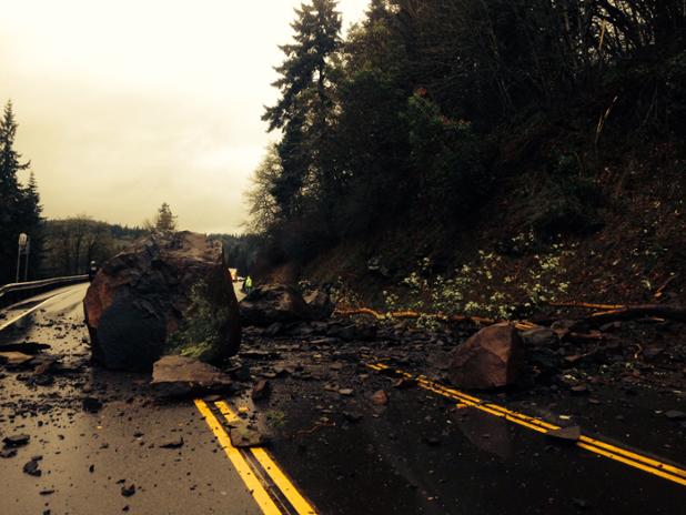 Highway 99E re-opens after rock slide near Canby | kgw.com