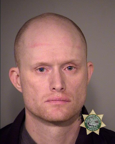 Suspect arrested after police chase into Milwaukie | kgw.com