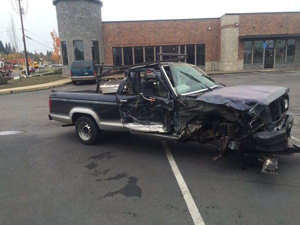 Photos: Scene of TriMet bus crash | kgw.com