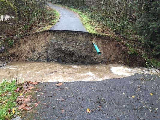 Road wash out strands La Center families | kgw.com