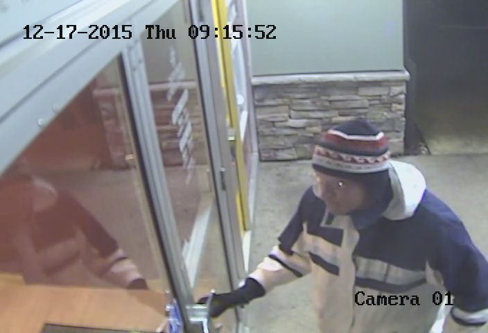 FBI seeks help finding Salem bank robber | kgw.com