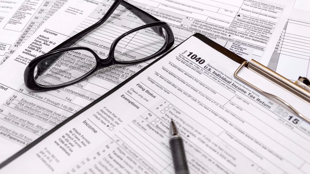 Here's a last-minute tax return checklist | wtsp.com